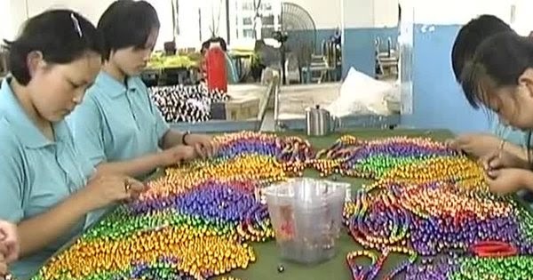 GWS 102 - 2:00 Section with Emily: Jennifer Gaytan on Naomi Klein "The ...