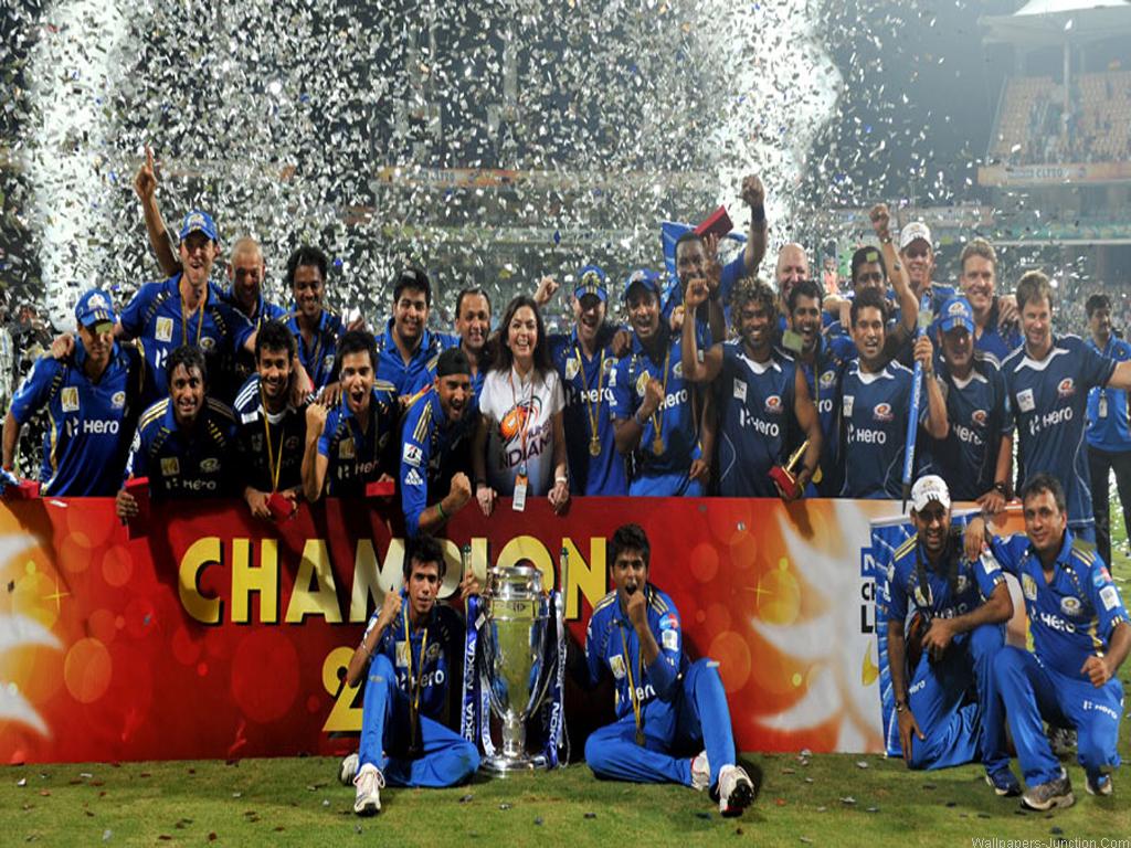Cricket: Mumbai Indians With CLT20 Trophy Wallpapers