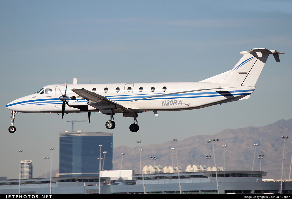 LOS GRANDES ACCIDENTES AEREOS EN EL MUNDO.: UNA LÍNEA AÉREA SECRETA ...