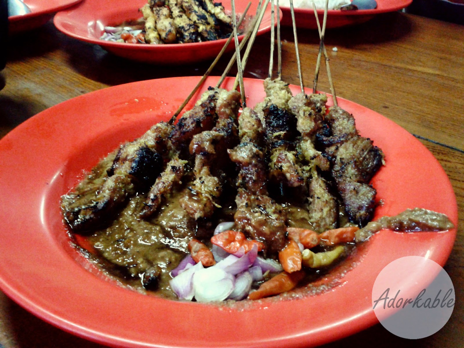 Sate Klopo Ondomohen: Kuliner Legendaris Surabaya - The Adorkable