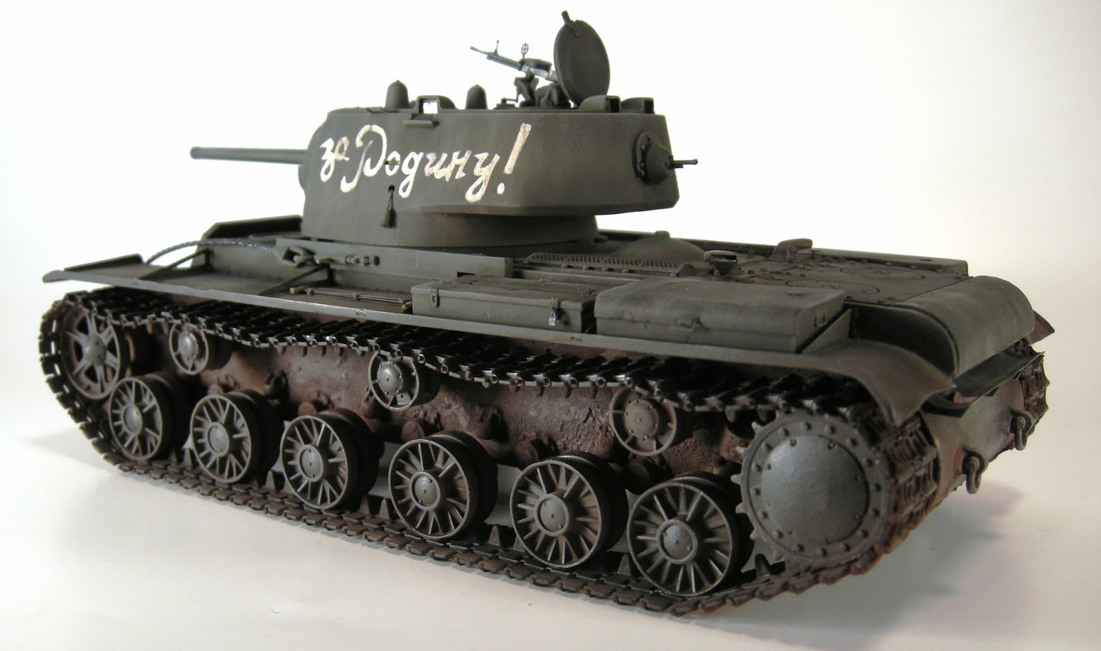 MODEL OTAKU: Back to the Future! За Родину! Tamiya KV-1 Refurbish