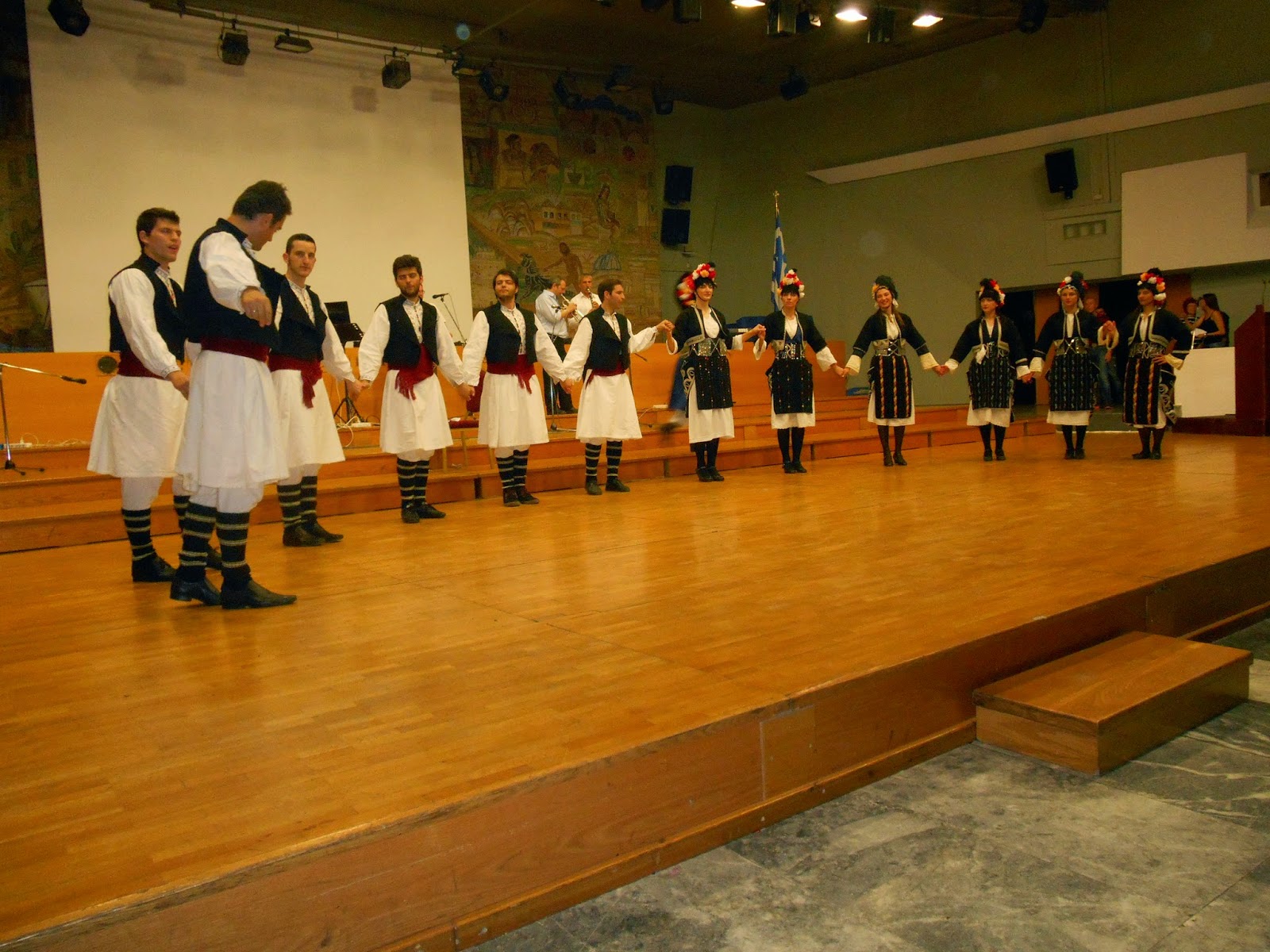 Ν ι κ ό λ α ο ς Β α β ρ ί τ σ α ς: ΓΥΜΝΑΣΤΙΚΗ ΑΚΑΔΗΜΙΑ -ΤΕΦΑΑ