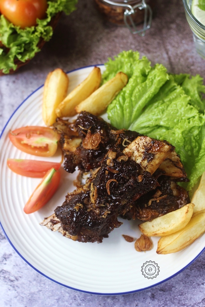 IGA BAKAR LADA HITAM