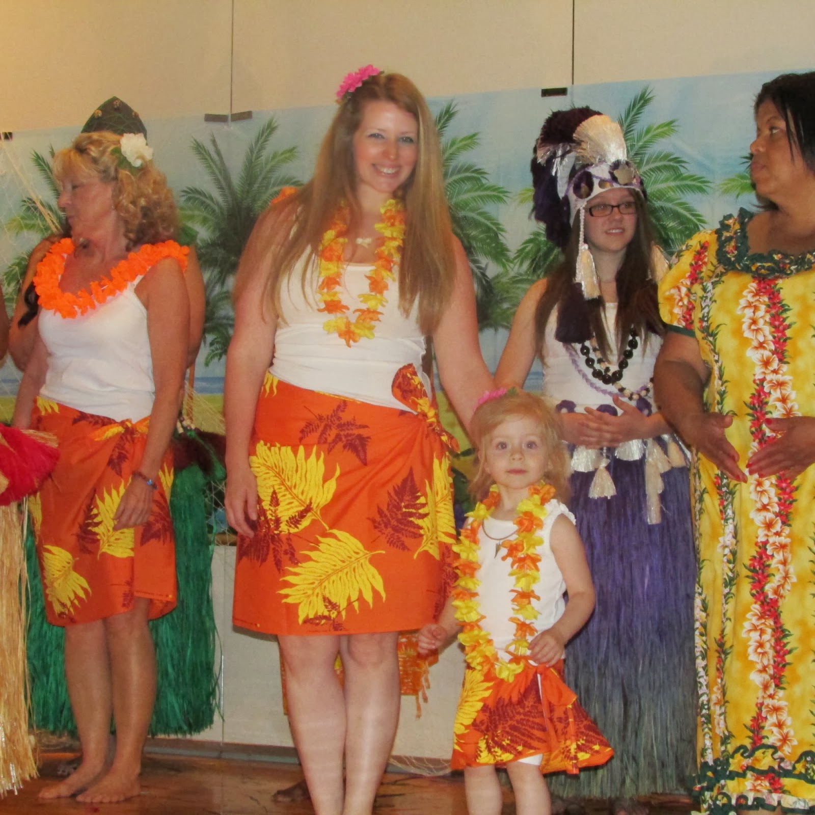 The Ultimate Life List: LIFE LIST: PERFORM IN A HULA DANCE SHOW