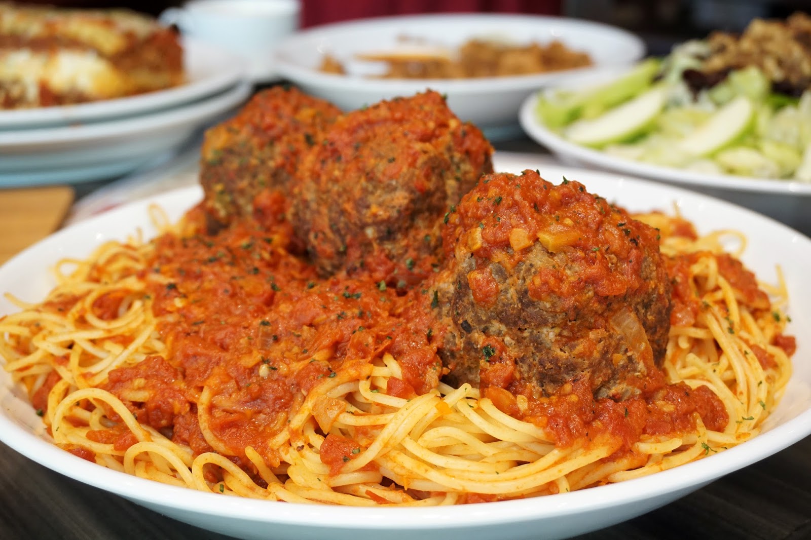 What Mary Loves: First Bite: Buca di Beppo