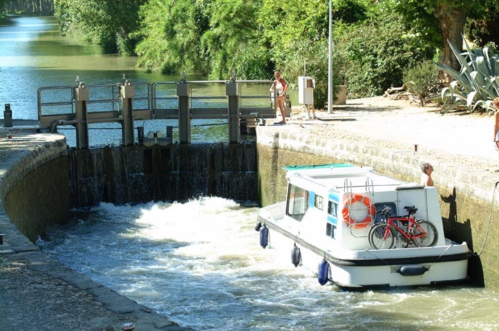 French Vocabulary Illustrated: écluse