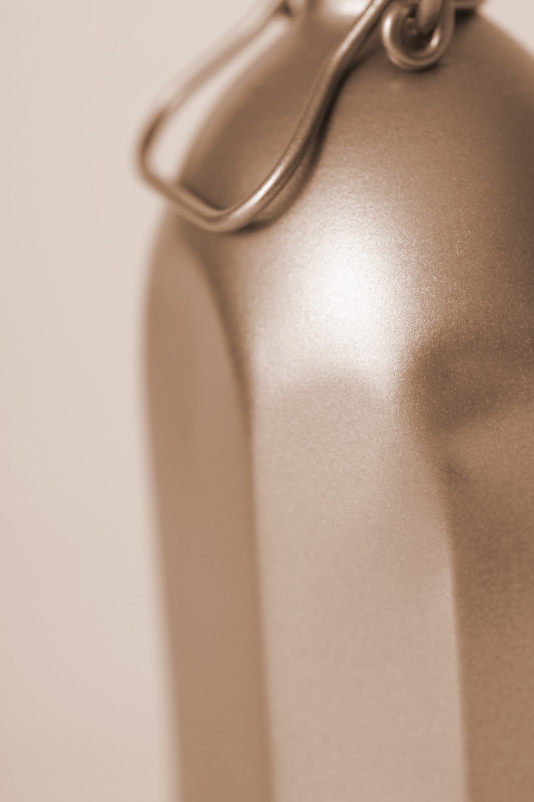 Montana Metallic Effect Spray Paint - How to Use it, a quick guide