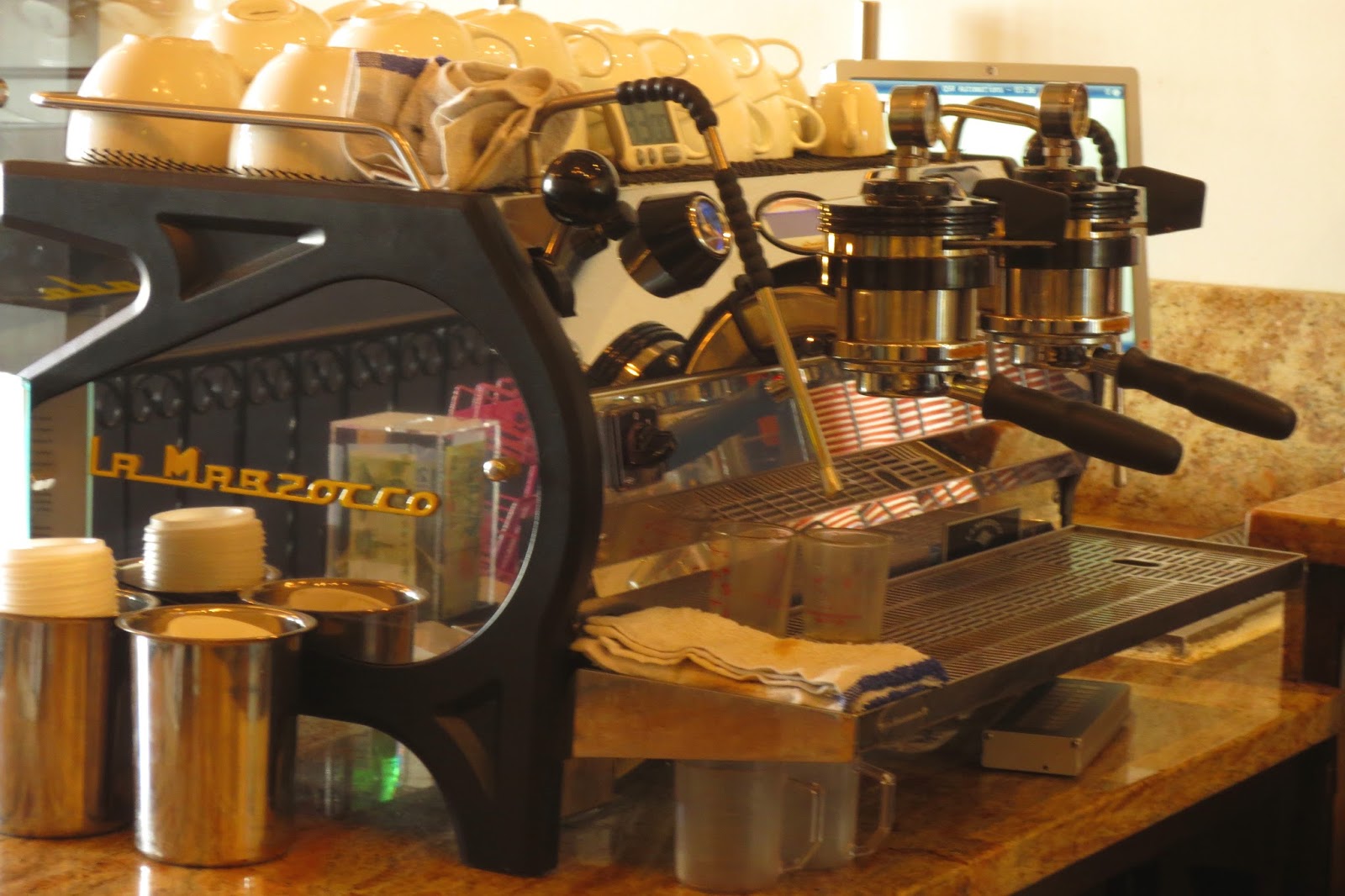 OpineLA: Slow Down and Drink Your Coffee: 2 Cafes I Love