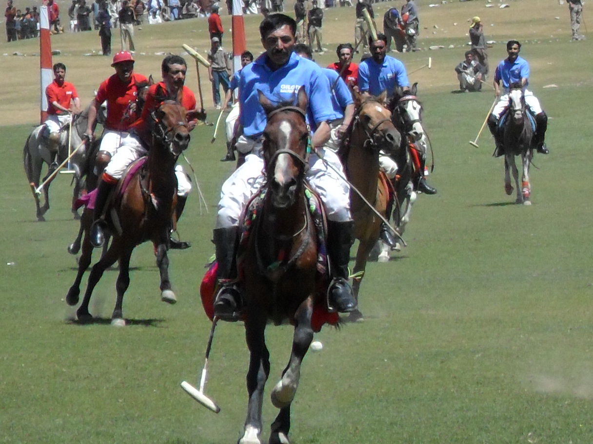 Pictures Folder of Gilgit Baltistan : Shandur Polo Festival Gilgit Pakistan