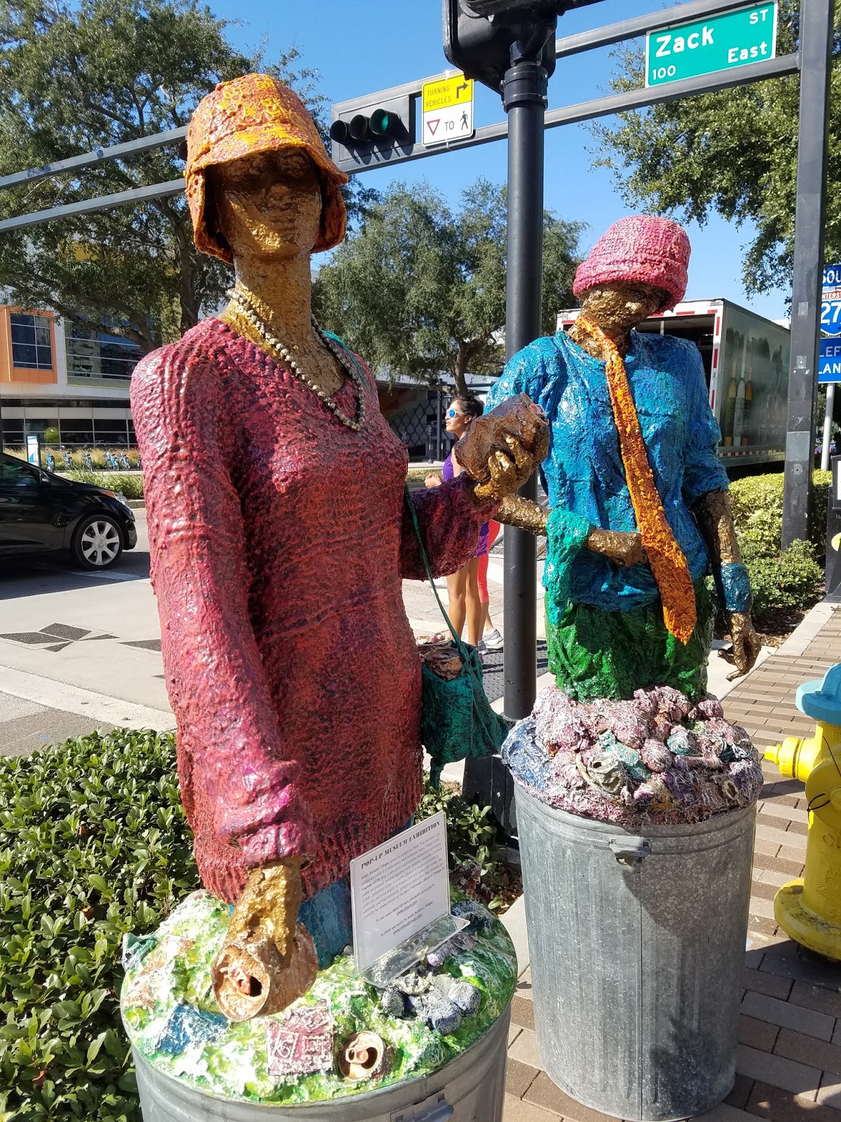 Atelier of Assemblage Richard J. Hinger