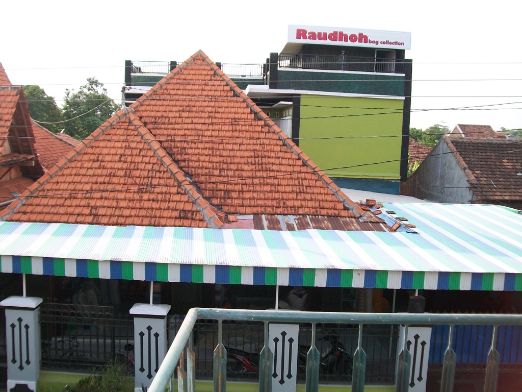 RAUDHOH COLLECTION: ABOUT RAUDHOH