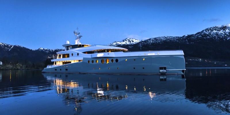 Roman Abramovich No Longer Holds Title For Owning Largest Yacht In The ...