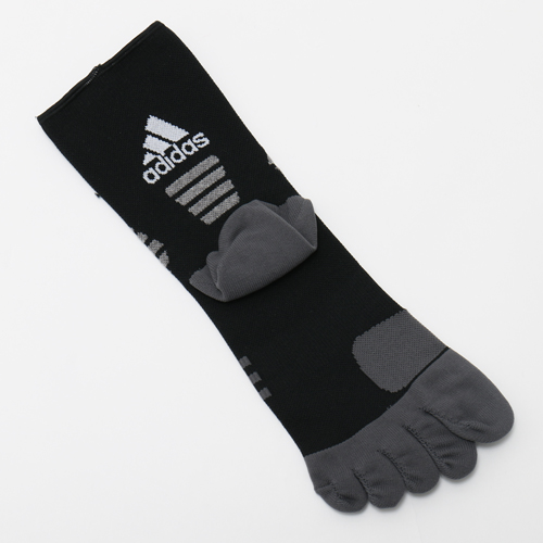 What Are Those? Here Is All You Need To Know About Football Toe Socks ...