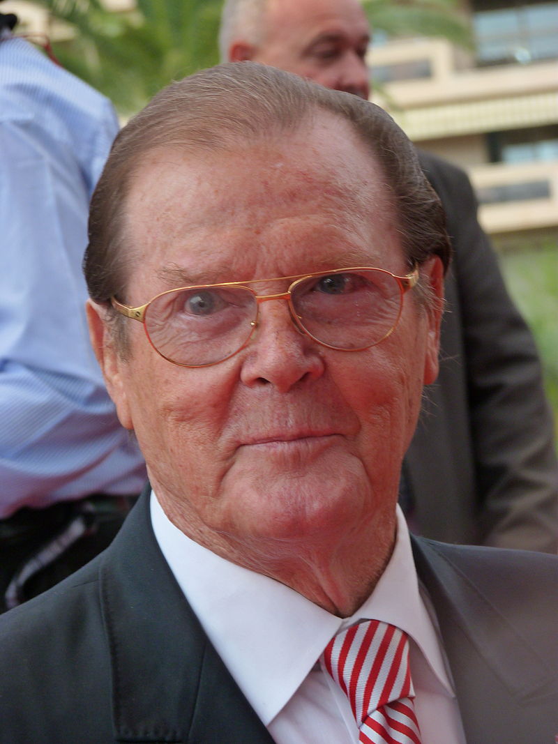 SULPOST: Sir Roger George Moore, o 007 Roger Moore
