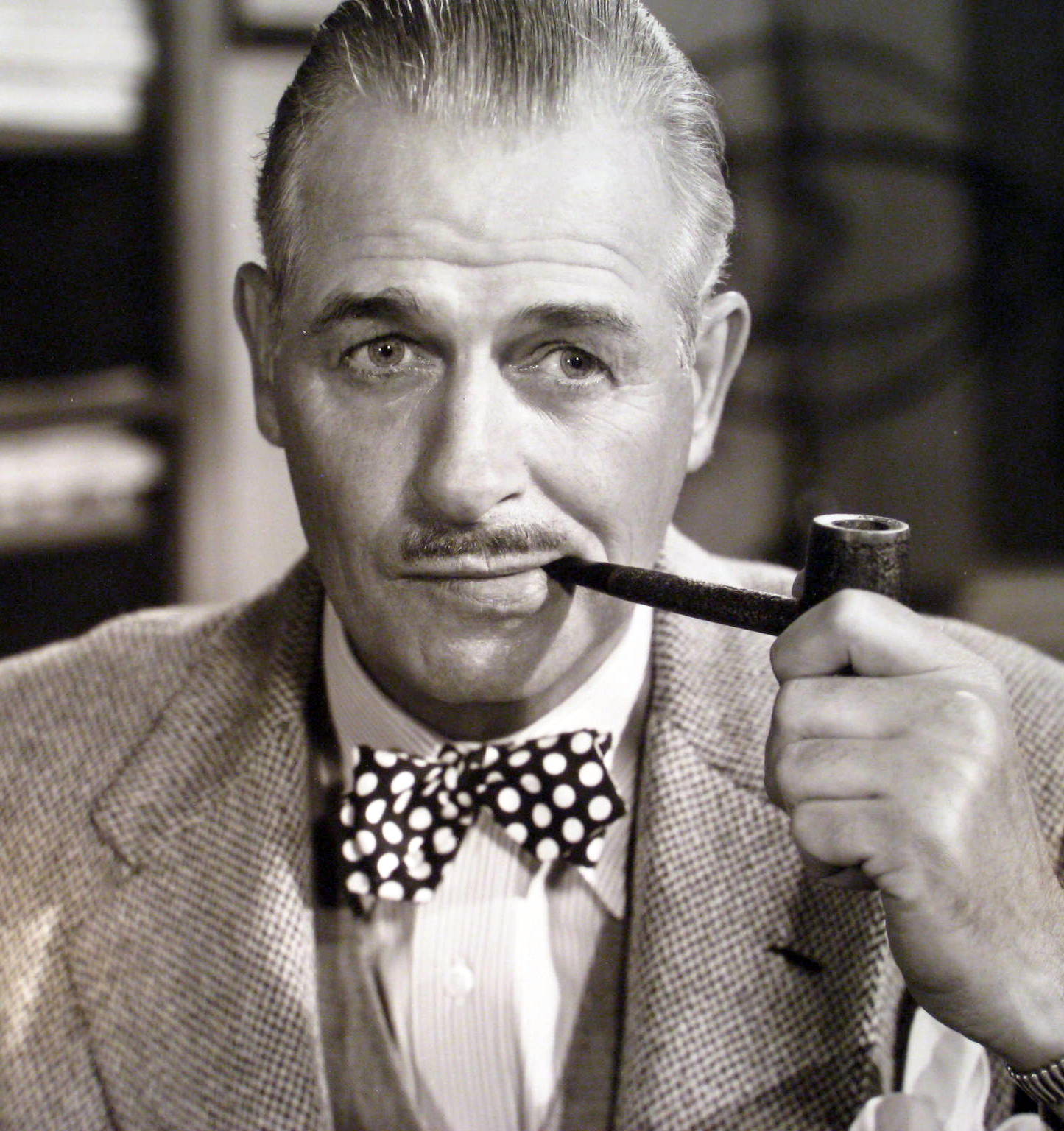 Famous Pipe Smokers: Reginald Denny