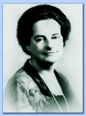 ESOTERICA: ANALIZANDO LAS ENSEÑANZAS DE ALICE BAILEY