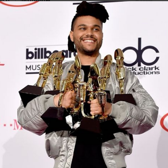 The Weekend makes history as he wins 8 Billboard Music Awards