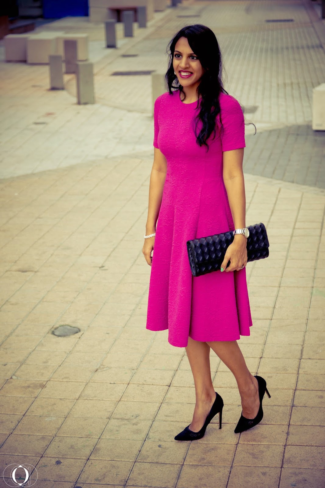 Textured pink midi dress and lace heels | The Silver Kick Diaries