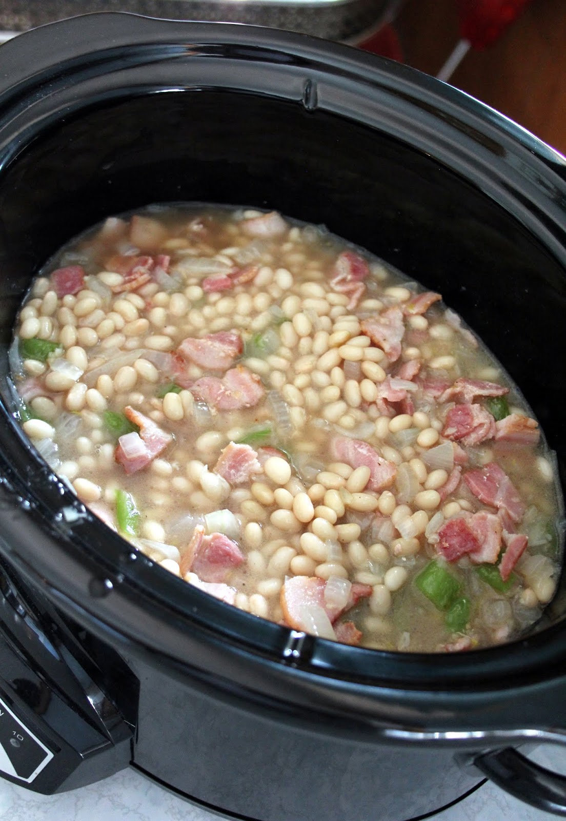 Jo and Sue: Slow Cooker Beans With Bacon