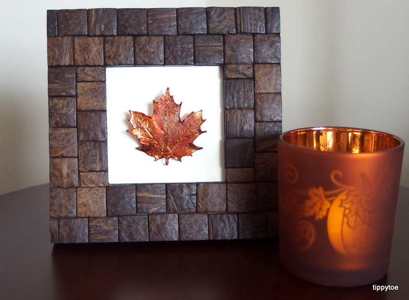 Tippytoe Crafts: Fall Button-Tree Craft