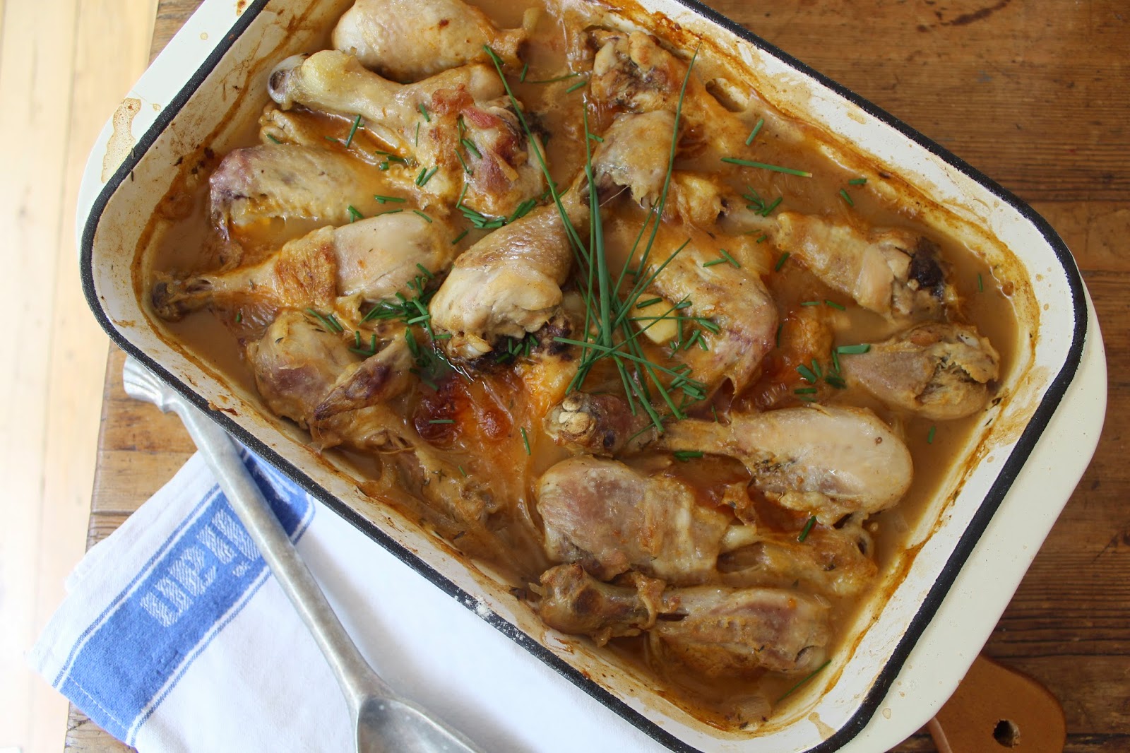 Easy Chicken Recipes to feed the Family | Desire Empire