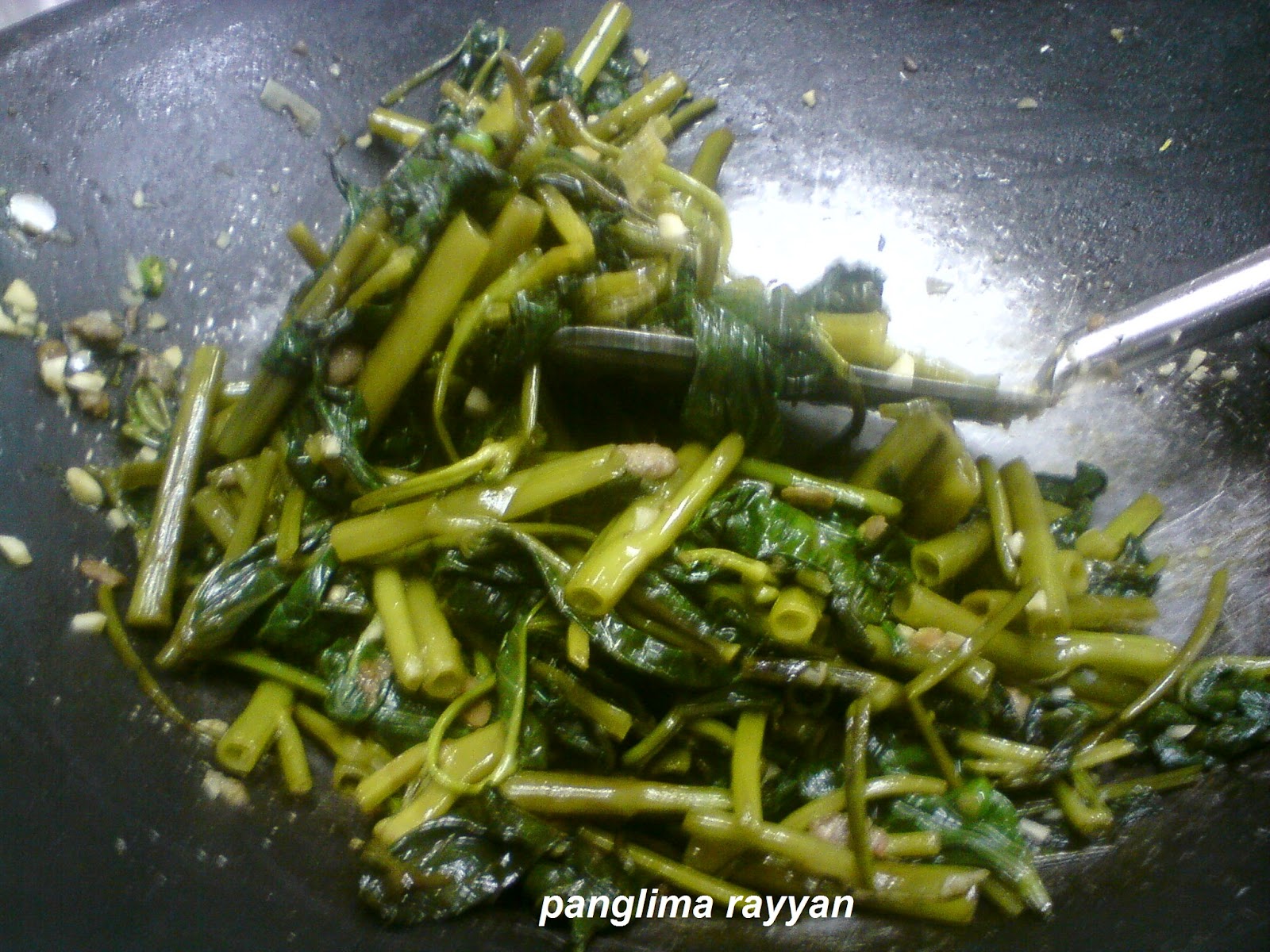 Panglima Rayyan Blog: Resepi standard fried morning glory.