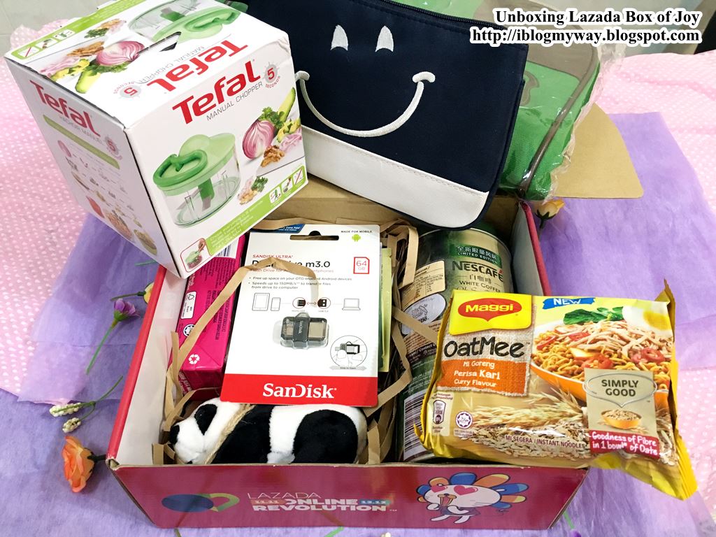 Unboxing Lazada Box of Joy - I Blog My Way