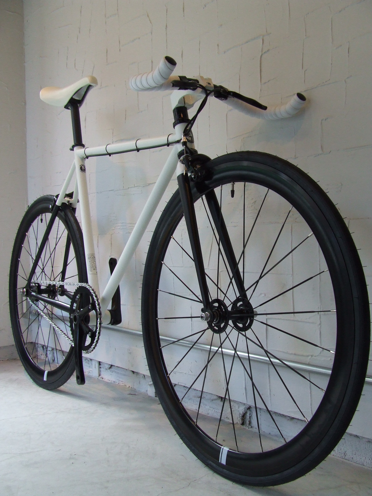 avelo Bicycle shop | アヴェロ バイシクル ショップ 浦和: FUJI TOMATO Low Pro 2 - フジ トマト ...