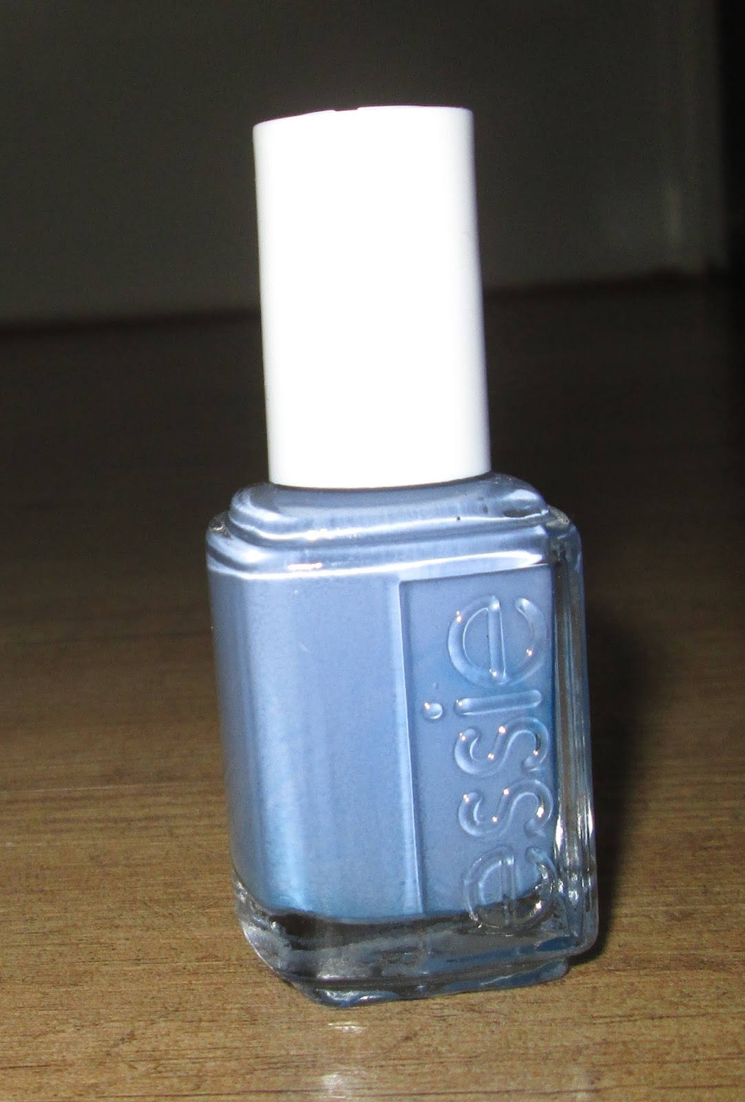 [Review] Essie 717 Lapis of Luxury