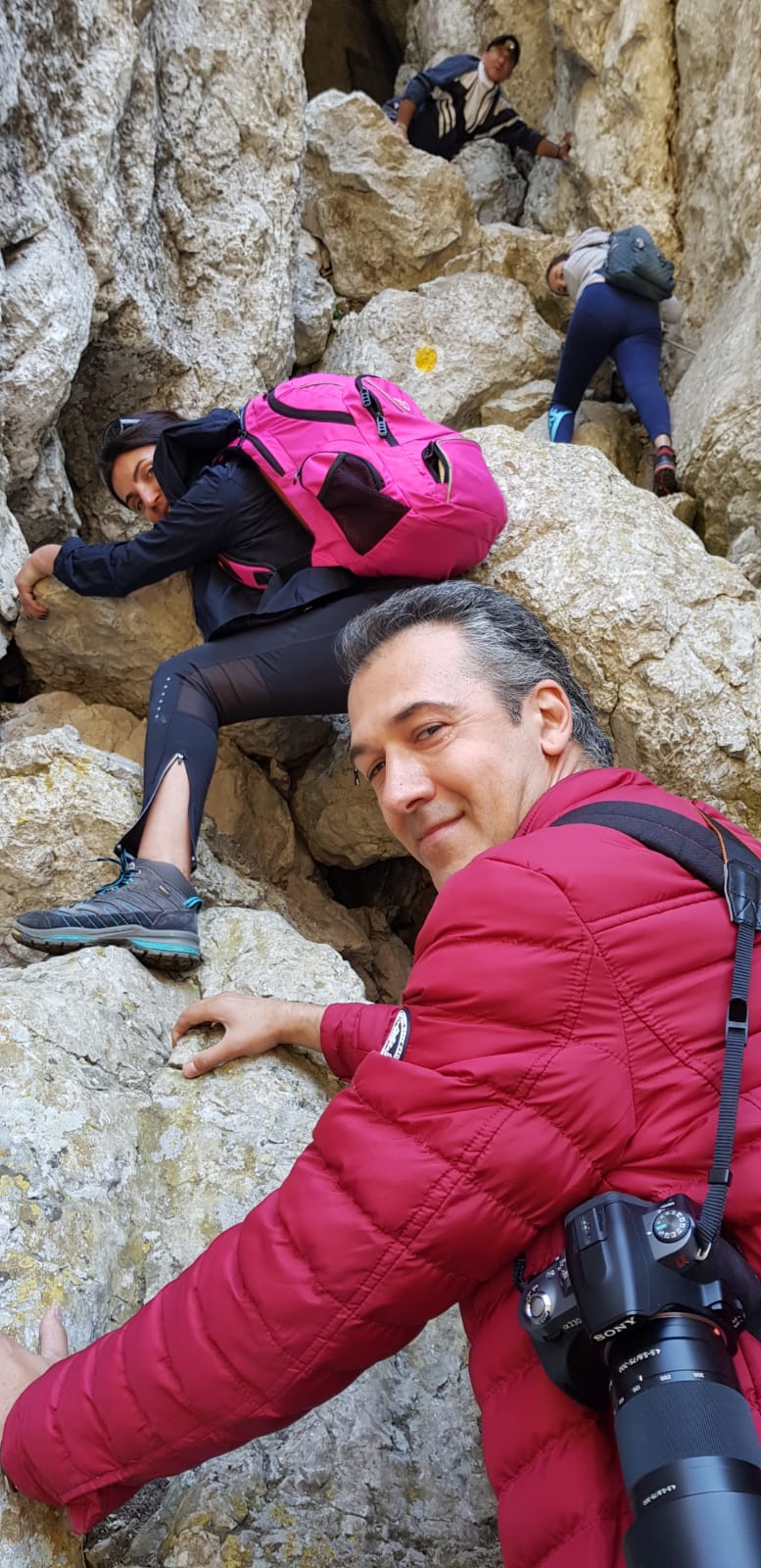 Pasionati de frumos !: Cheile Șugău - Peștera Tunel - Peștera Munticelu ...