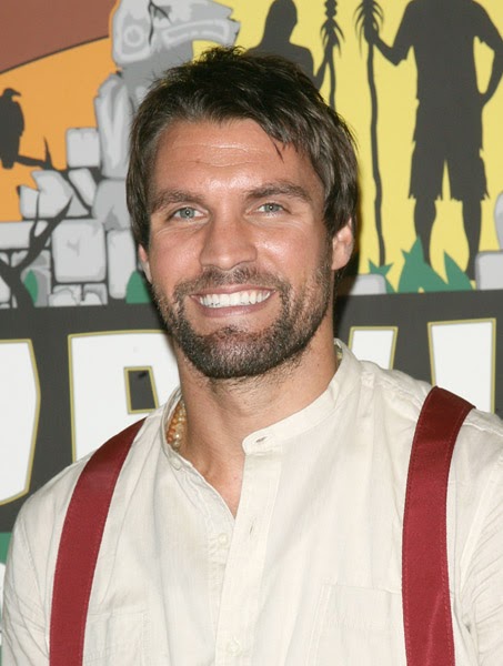 kenneth in the (212): Oh, To Be Stranded on an Island With Grant Mattos