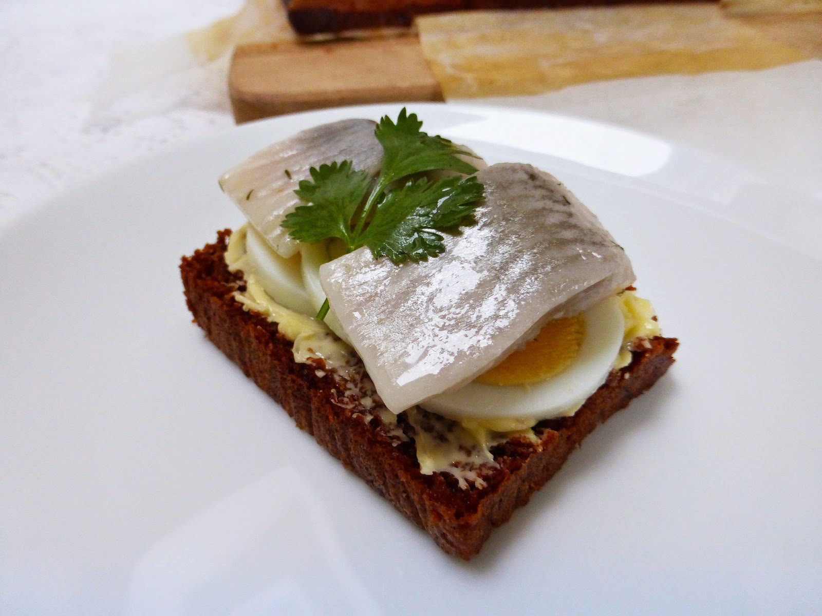 Rúgbrauð (Icelandic Rye Bread) – Recipe