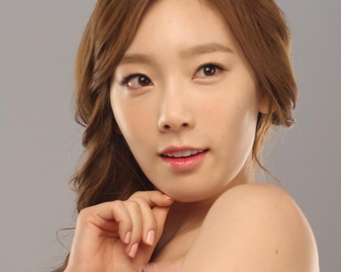 Check out SNSD TaeYeon’s BTS pictures from her shoot for ‘B-ING ...