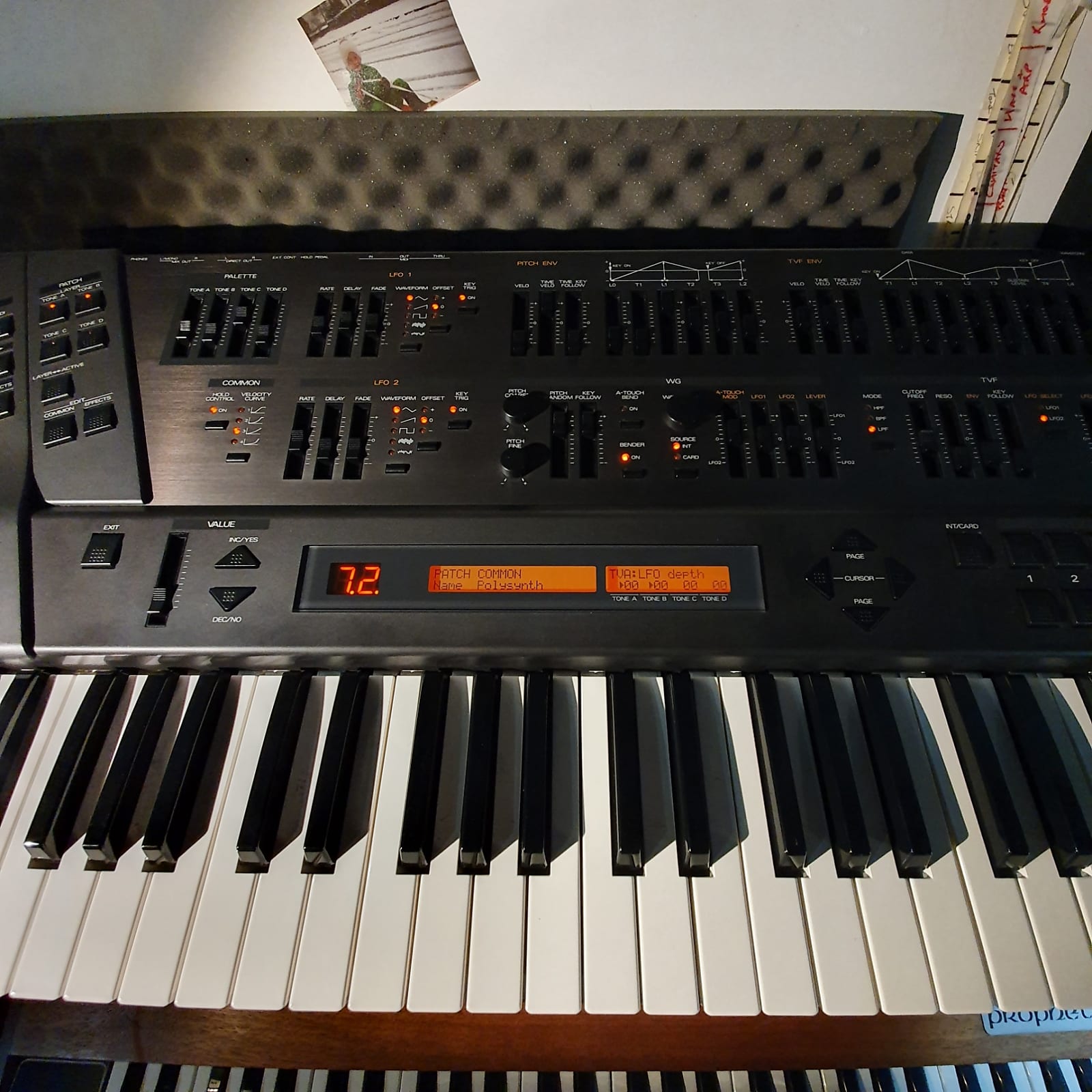 MATRIXSYNTH: Roland JD-800 in Mint Condition with Original Box