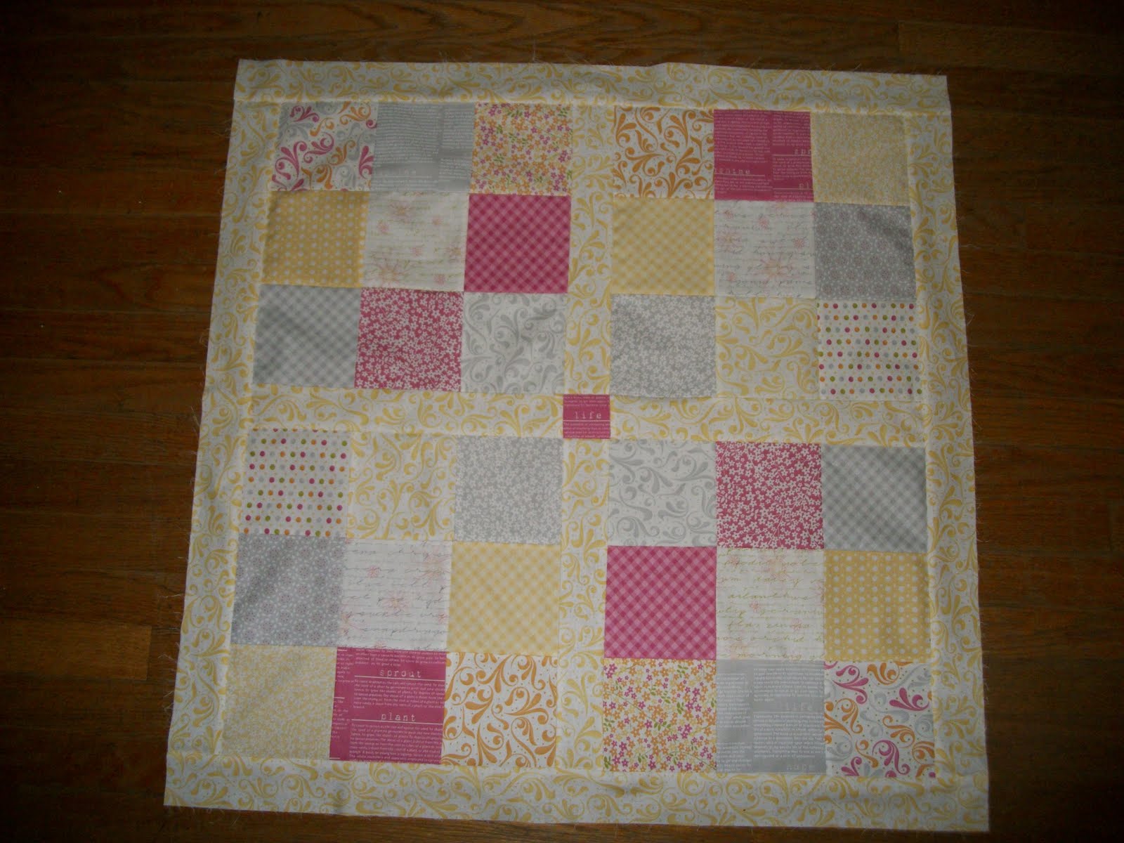 Craizee Corners: Spring Quilt-A-Long Progress and HELP NEEDED!