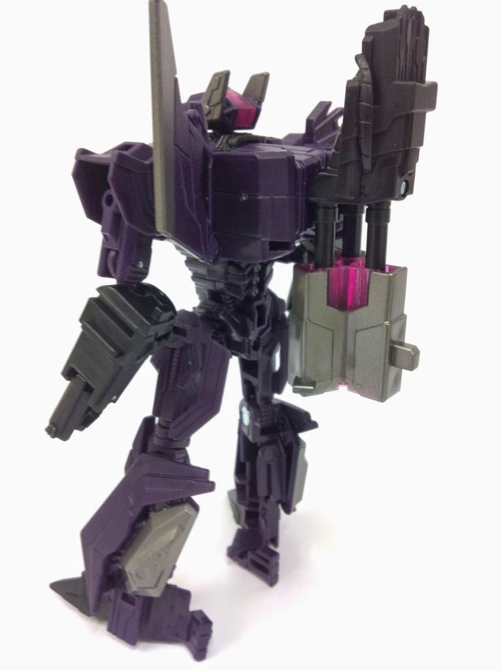 BlogTrooper Transformers en español: IMÁGENES DE SHOCKWAVE FALL OF ...