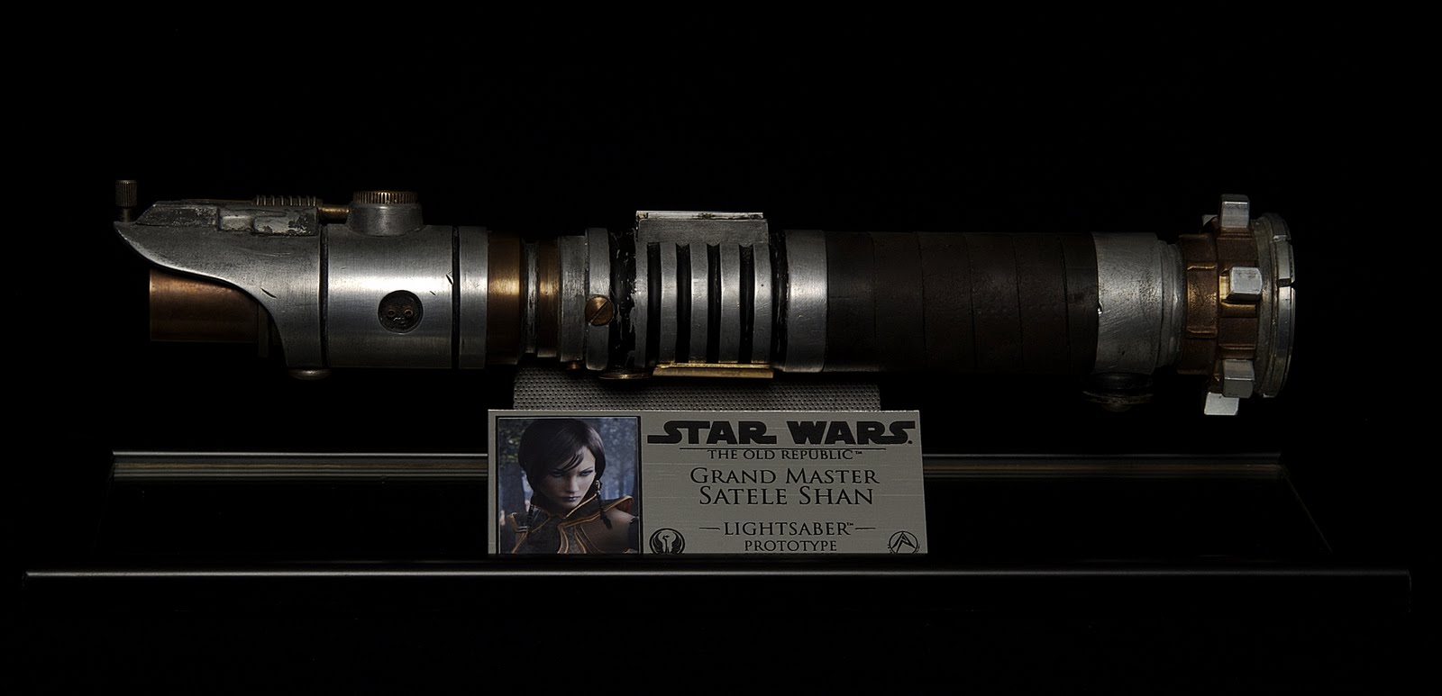 RO-LIGHTSABERS: Grand Master Satele Shan I.Lightsaber