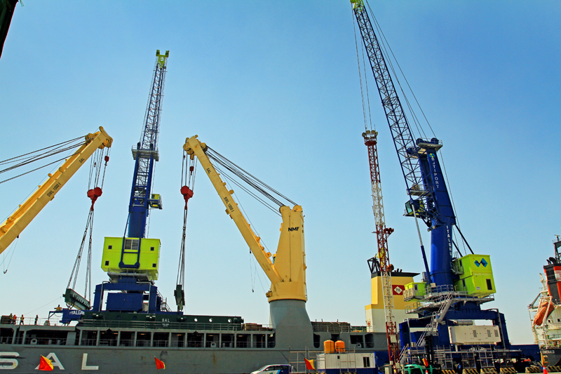 Terminal Berlian Dapat Dua Crane Baru