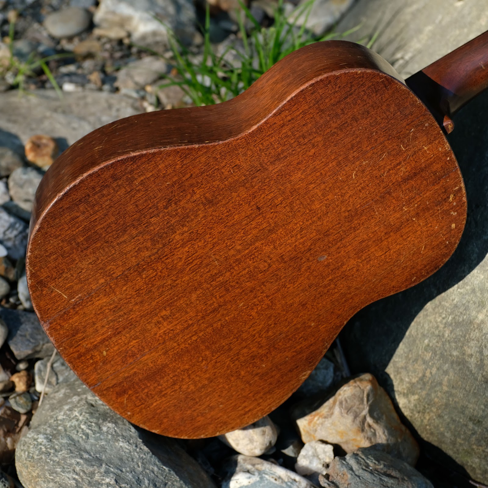 1950s Favilla Baritone Ukulele