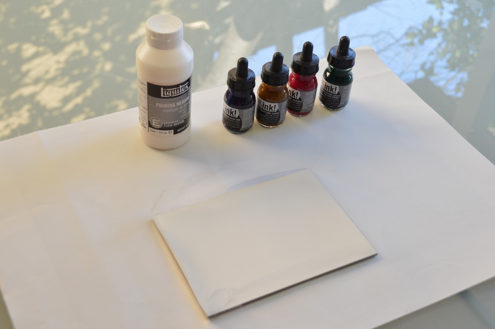 kimi kobashi: ink & pouring medium experiment