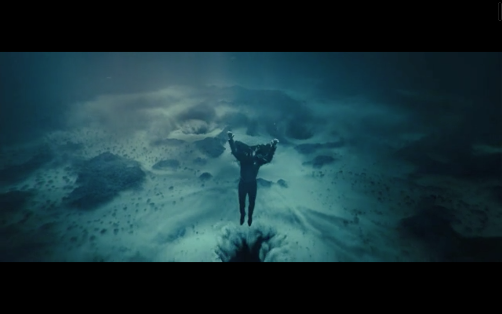 Tobias Berberich' s AS Media: Opening Sequence James Bond Skyfall