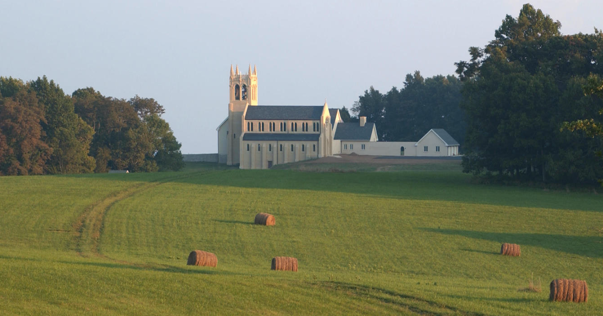 21st Century English Medieval Revival: Syon Abbey in Virginia ...