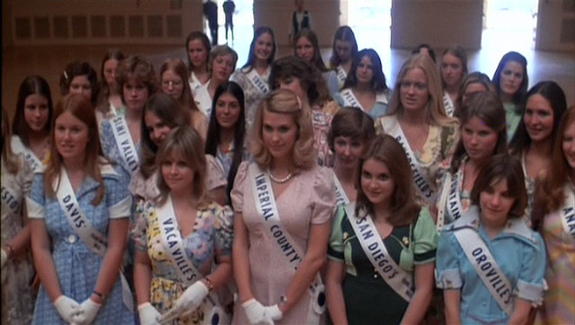 CINEMA DELIRIUM: Smile [1975]