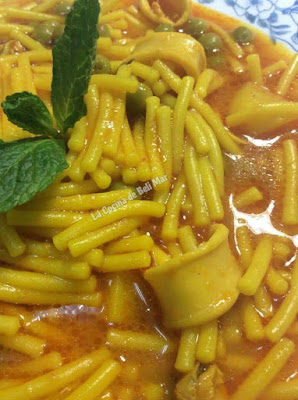 La Cocina de Beli Mar: FIDEOS CON CALAMARES