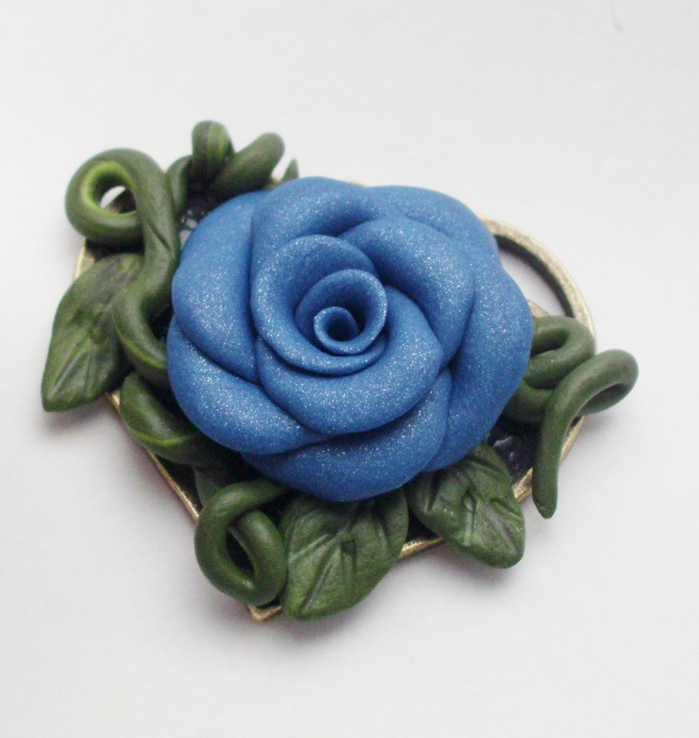 Secret Solace Supplies: Polymer Clay Rose With Bezel Tutuorial