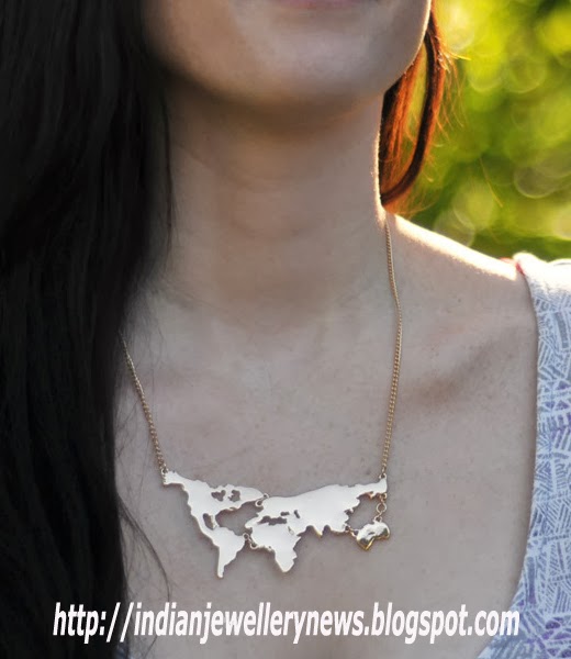 Gold World Map Necklace-2