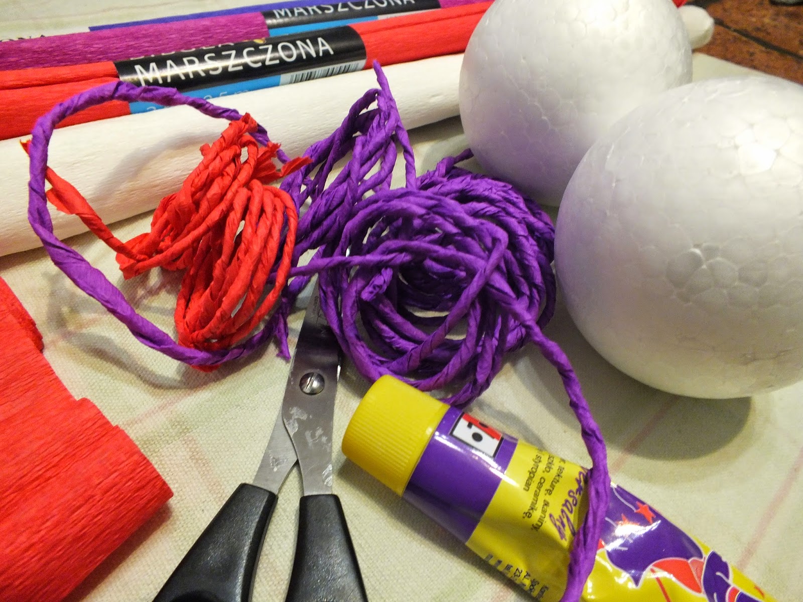 Dzieranaga Handmade: Bombki oklejone sznurkiem z bibuły DIY, handmade