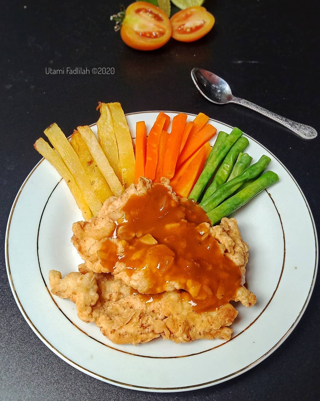 Crispy Chicken Steak Sajian Sederhana, Citarasa Mewah - CAPTION BAPER