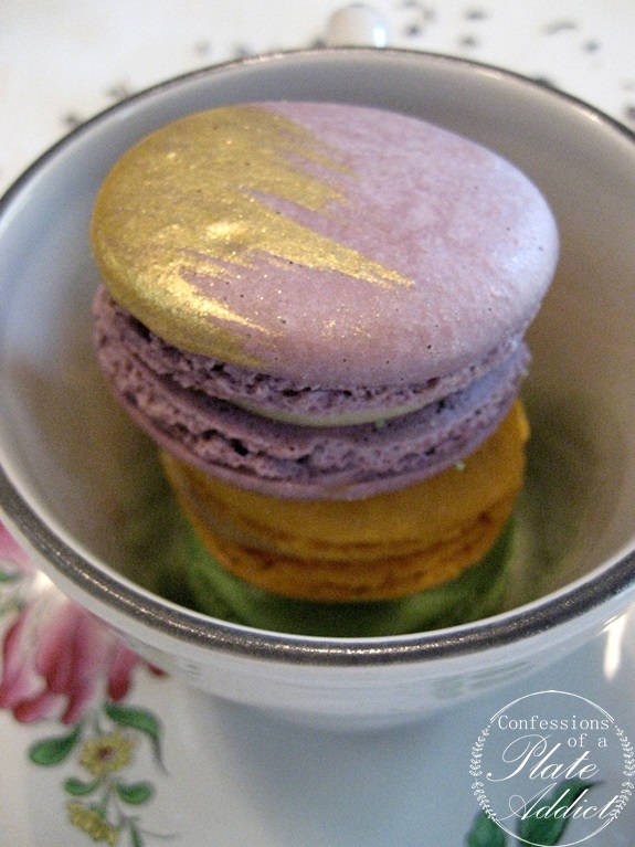 CONFESSIONS OF A PLATE ADDICT: Tea and French Macarons