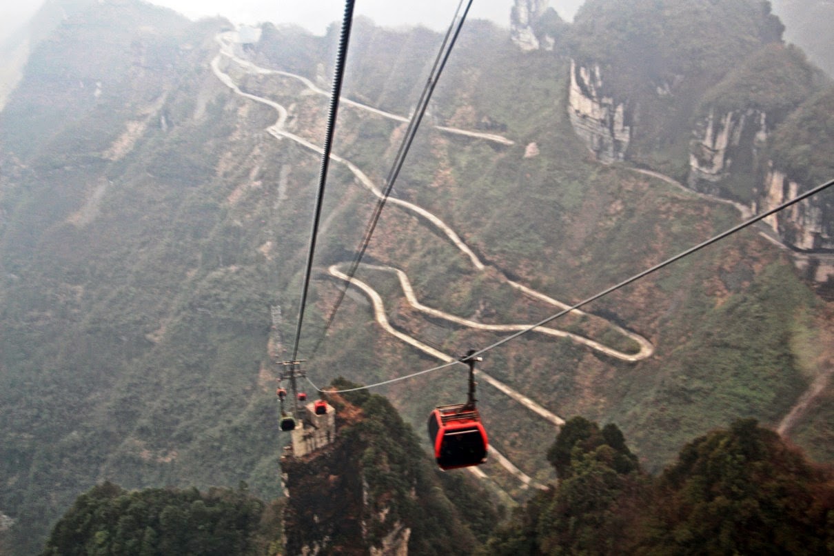 the viewing deck: Zhangjiajie Tour 4th part; Cable Car to Tianmen Mountain